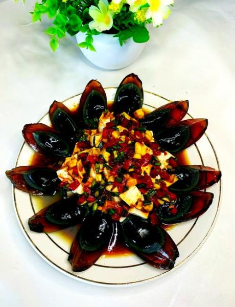 豆腐皮蛋凉拌怎么做_皮蛋豆腐凉拌技巧-第1张图片-山城妙识 豆腐皮蛋凉拌怎么做_皮蛋豆腐凉拌技巧-第1张图片-山城妙识