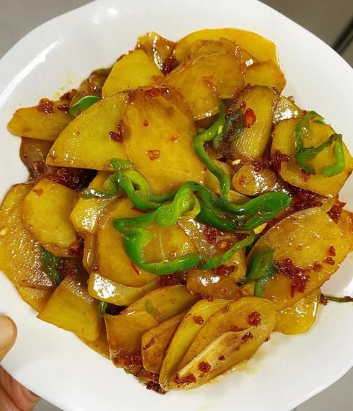 青椒土豆片怎么做_青椒土豆片热量高吗-第3张图片-山城妙识 青椒土豆片怎么做_青椒土豆片热量高吗-第3张图片-山城妙识