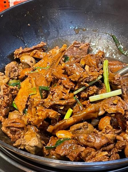 鹅肉怎么做好吃_鹅肉炖多久才软烂-第1张图片-山城妙识