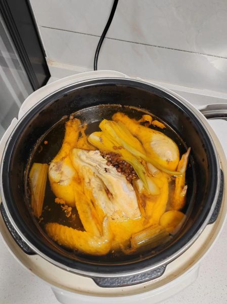 芥末粉皮怎么做_芥末粉皮热量高吗-第2张图片-山城妙识