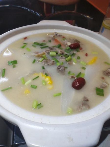 鲜羊肉怎么做羊肉汤_羊肉汤去膻味技巧-第2张图片-山城妙识 鲜羊肉怎么做羊肉汤_羊肉汤去膻味技巧-第2张图片-山城妙识