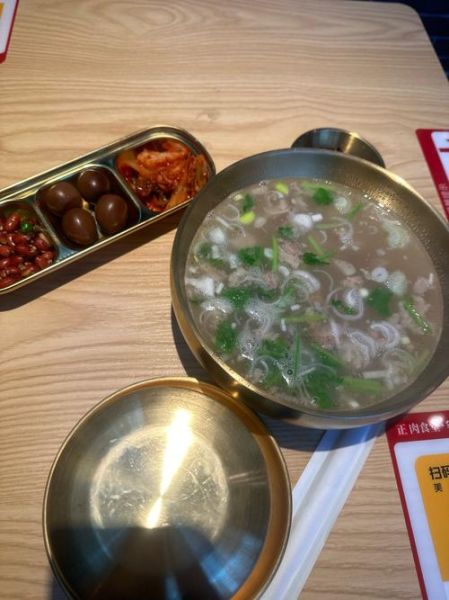 韩式牛肉汤饭热量_减肥能吃吗-第1张图片-山城妙识 韩式牛肉汤饭热量_减肥能吃吗-第1张图片-山城妙识