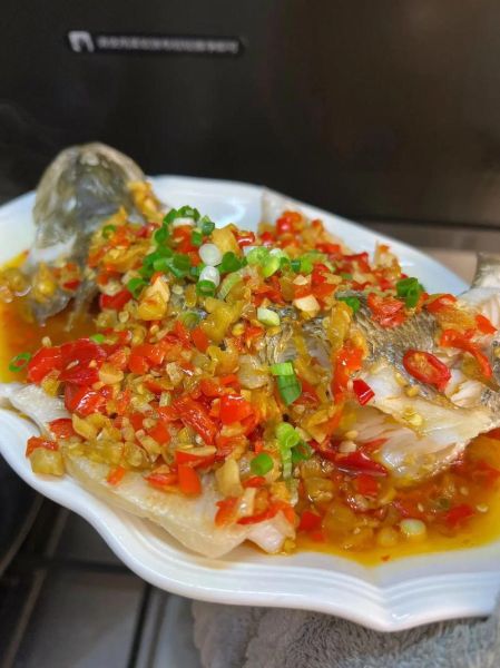 麻辣蒸鱼怎么做_麻辣蒸鱼用什么鱼最好-第1张图片-山城妙识