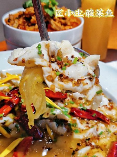 酸菜鲈鱼怎么做才嫩_酸菜鲈鱼高清图片细节解析-第1张图片-山城妙识