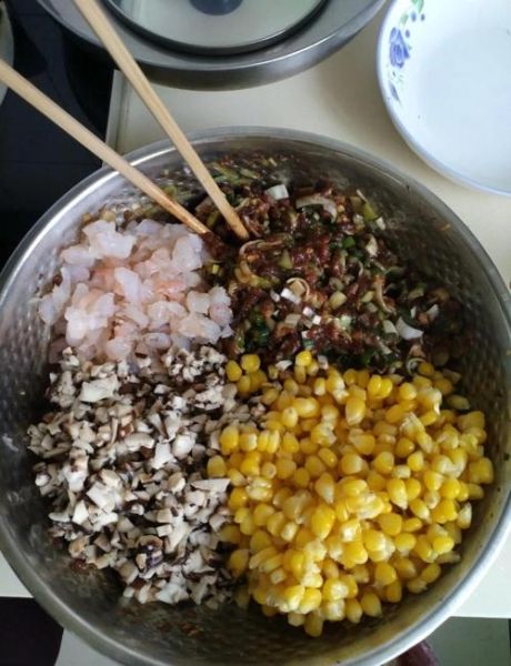 虾仁和香菇包饺子好吃吗_虾仁香菇饺子馅怎么做-第1张图片-山城妙识 虾仁和香菇包饺子好吃吗_虾仁香菇饺子馅怎么做-第1张图片-山城妙识