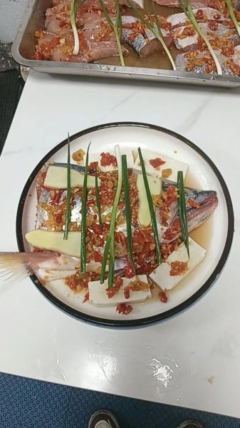 黄剑鱼怎么做好吃_黄剑鱼的家常做法-第2张图片-山城妙识