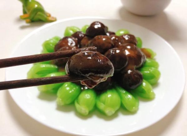 香菇扒菜心怎么做_香菇扒菜心热量高吗-第2张图片-山城妙识 香菇扒菜心怎么做_香菇扒菜心热量高吗-第2张图片-山城妙识