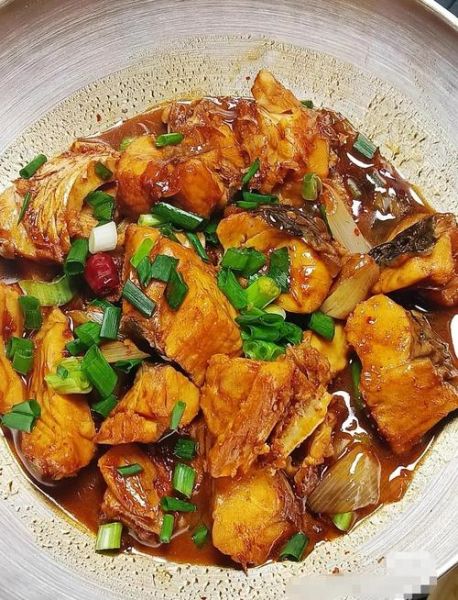 鲷鱼块怎么做好吃_鲷鱼块的家常做法大全-第1张图片-山城妙识