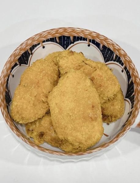 面包糠炸鸡块怎么做_炸鸡块酥脆不掉渣-第1张图片-山城妙识