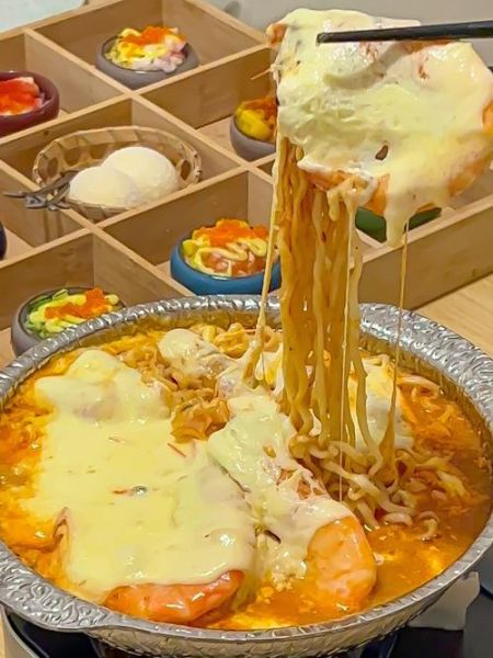 韩国芝士火锅怎么做_韩国芝士火锅热量高吗-第3张图片-山城妙识 韩国芝士火锅怎么做_韩国芝士火锅热量高吗-第3张图片-山城妙识