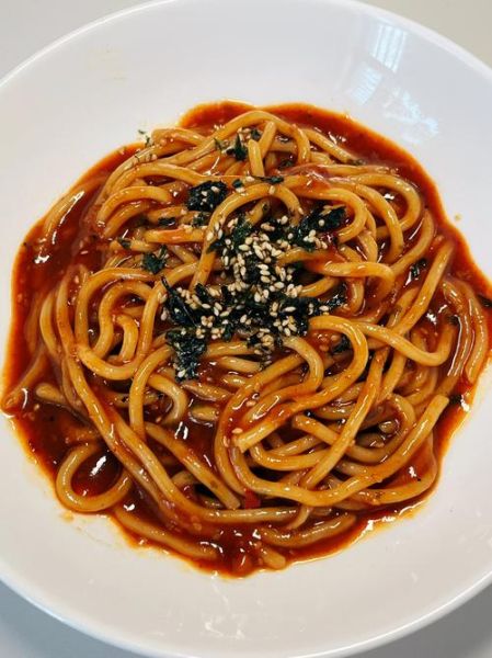 蚝油拌面怎么做_蚝油拌面需要哪些调料-第2张图片-山城妙识