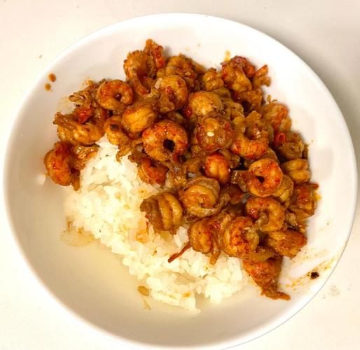 龙虾盖浇饭怎么做_家常龙虾盖浇饭做法大全-第2张图片-山城妙识