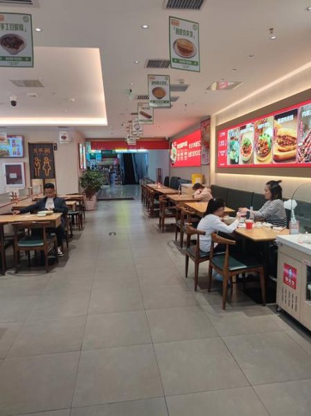 美国加州牛肉面和李先生是一家吗_品牌关系真相-第1张图片-山城妙识 美国加州牛肉面和李先生是一家吗_品牌关系真相-第1张图片-山城妙识