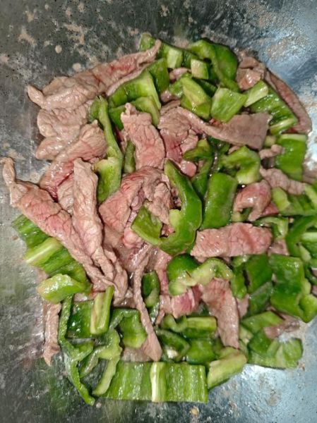 蚝油牛肉王刚怎么做_蚝油牛肉腌制多久才嫩-第2张图片-山城妙识 蚝油牛肉王刚怎么做_蚝油牛肉腌制多久才嫩-第2张图片-山城妙识