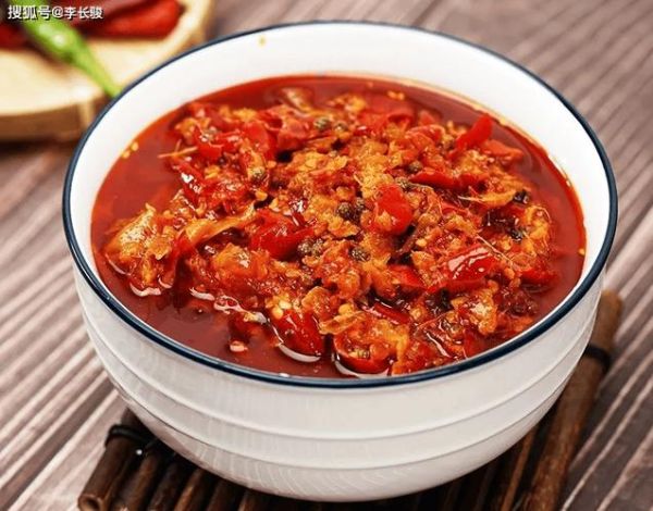 鱼头火锅怎么做好吃_鱼头火锅底料配方-第2张图片-山城妙识