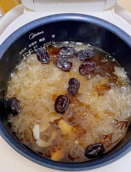 银耳怎么煮容易烂_银耳快速出胶的方法-第3张图片-山城妙识