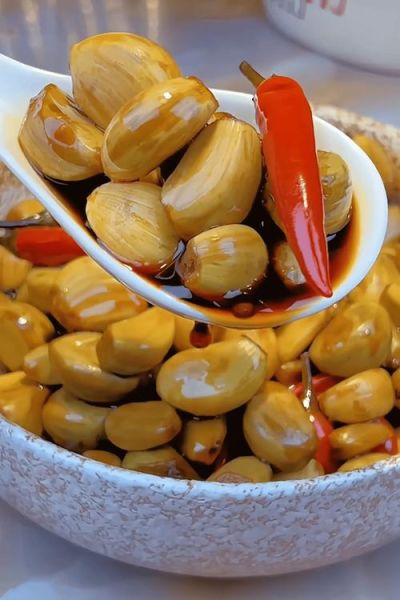 酱油腌大蒜的正确做法_腌制多久可以吃-第1张图片-山城妙识