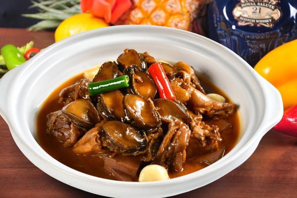 鲜鲍鱼炖鸡汤的做法_鲜鲍鱼炖鸡汤怎么做好吃-第3张图片-山城妙识