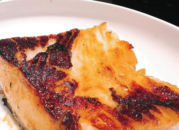 香煎银鳕鱼怎么做_香煎银鳕鱼用什么油-第1张图片-山城妙识 香煎银鳕鱼怎么做_香煎银鳕鱼用什么油-第1张图片-山城妙识