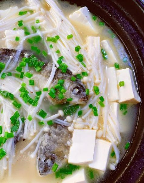 鲢鱼炖豆腐汤怎么做_鲢鱼炖豆腐汤的功效-第2张图片-山城妙识