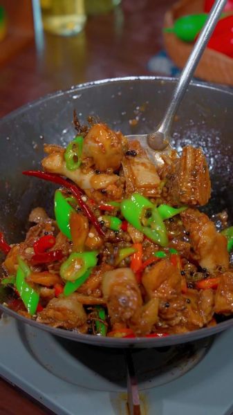 麻油鸡块怎么做好吃_麻油鸡块的做法窍门-第3张图片-山城妙识 麻油鸡块怎么做好吃_麻油鸡块的做法窍门-第3张图片-山城妙识