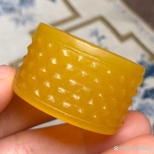 鸡油黄玛瑙贵不贵_鸡油黄玛瑙价格多少钱-第3张图片-山城妙识