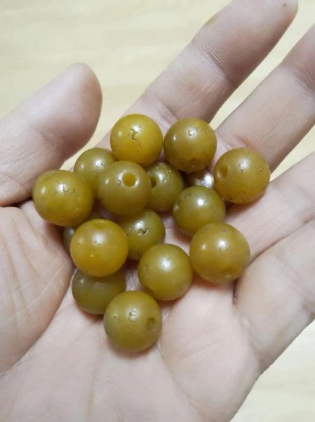 鸡油黄玛瑙贵不贵_鸡油黄玛瑙价格多少钱-第2张图片-山城妙识