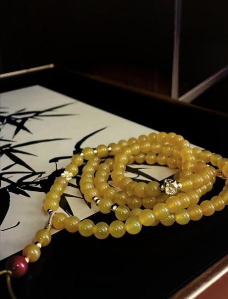 鸡油黄玛瑙贵不贵_鸡油黄玛瑙价格多少钱-第1张图片-山城妙识