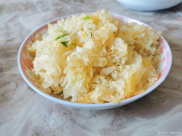 银耳炒着吃配什么菜好吃_银耳炒菜的黄金搭档-第2张图片-山城妙识 银耳炒着吃配什么菜好吃_银耳炒菜的黄金搭档-第2张图片-山城妙识