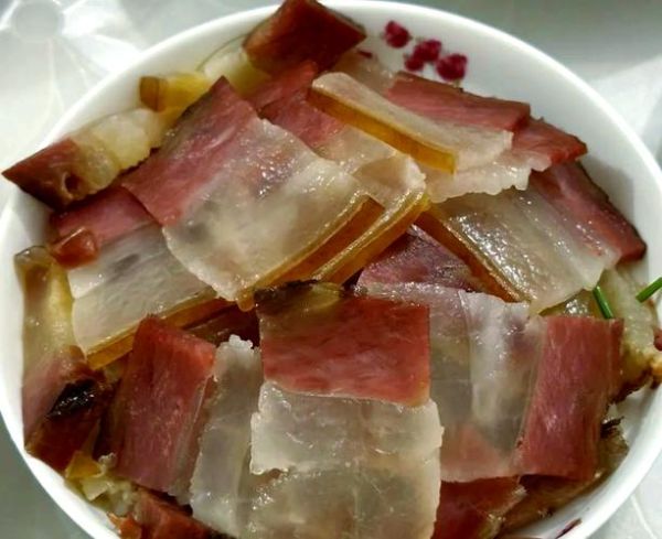 腊肉怎么蒸着吃_腊肉蒸多久才软-第2张图片-山城妙识