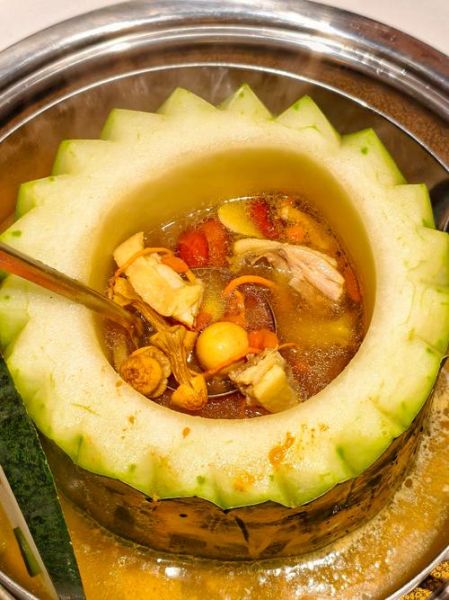 冬瓜盅火锅不漏水步骤_为什么冬瓜盅会漏水-第1张图片-山城妙识