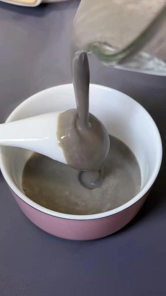 黑芝麻糊养胃吗_黑芝麻糊对胃好不好-第1张图片-山城妙识