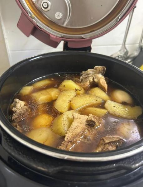 高压锅萝卜炖排骨要多久_萝卜炖排骨用高压锅还是砂锅好-第2张图片-山城妙识