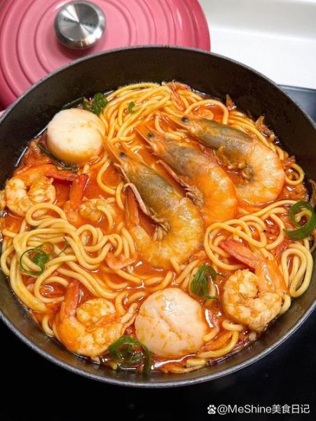 虾煮面条怎么做_虾面汤鲜不腥的秘诀-第3张图片-山城妙识 虾煮面条怎么做_虾面汤鲜不腥的秘诀-第3张图片-山城妙识