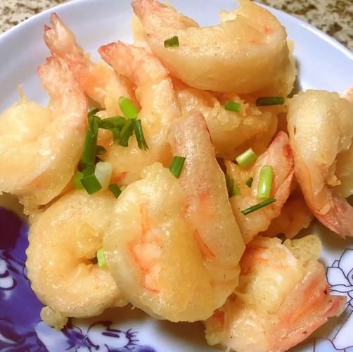 酥炸虾仁怎么做_家常做法步骤详解-第1张图片-山城妙识 酥炸虾仁怎么做_家常做法步骤详解-第1张图片-山城妙识