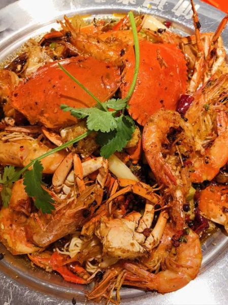 香辣蟹干锅怎么做_香辣蟹干锅需要哪些调料-第2张图片-山城妙识