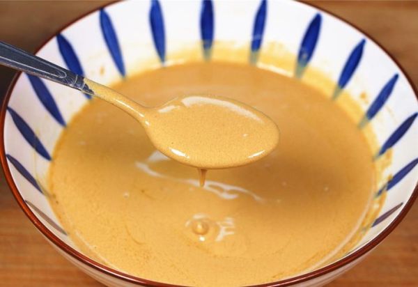 芝麻酱怎么调稀_芝麻酱怎么调好吃-第3张图片-山城妙识