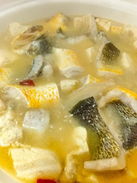 黄鱼豆腐汤怎么做好吃_黄鱼豆腐汤的做法窍门-第3张图片-山城妙识