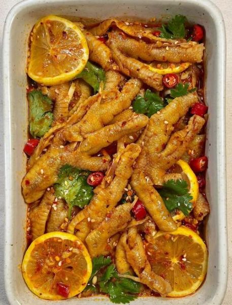 酸辣无骨鸡爪怎么做_无骨鸡爪去骨技巧-第1张图片-山城妙识 酸辣无骨鸡爪怎么做_无骨鸡爪去骨技巧-第1张图片-山城妙识