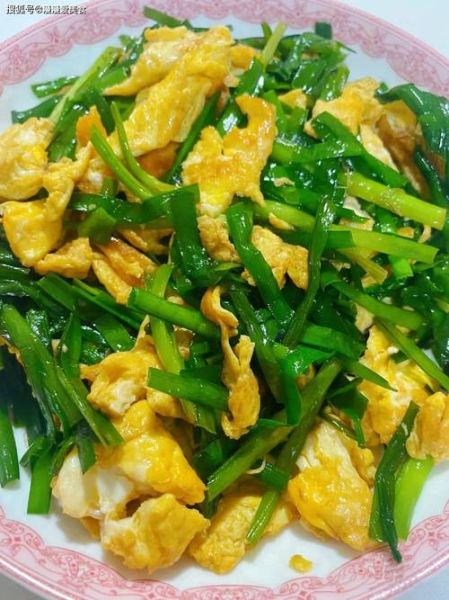 韭菜炒鸡蛋怎么炒才好吃_韭菜炒鸡蛋的家常做法-第3张图片-山城妙识