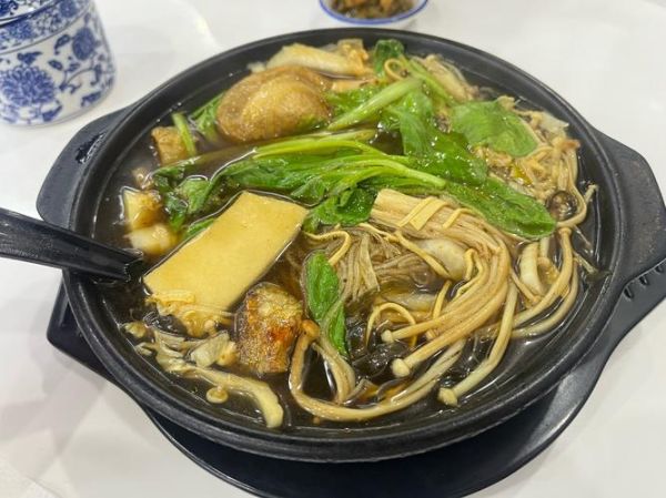 素菜砂锅怎么做_素菜砂锅放什么料-第1张图片-山城妙识 素菜砂锅怎么做_素菜砂锅放什么料-第1张图片-山城妙识