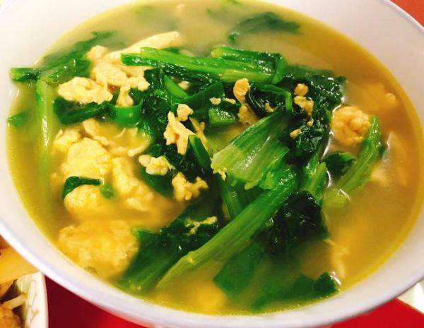 麻油鸡蛋汤的功效与作用_麻油鸡蛋汤适合什么人喝-第2张图片-山城妙识 麻油鸡蛋汤的功效与作用_麻油鸡蛋汤适合什么人喝-第2张图片-山城妙识