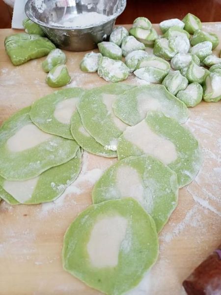 鲅鱼馅饺子怎么调馅_鲅鱼饺子馅放什么去腥-第2张图片-山城妙识