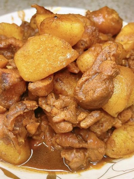 鸡腿炖土豆怎么炖才入味_鸡腿炖土豆的秘诀-第3张图片-山城妙识