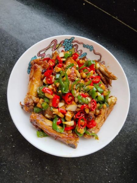 鸡翅中怎么做好吃_家常做法-第2张图片-山城妙识