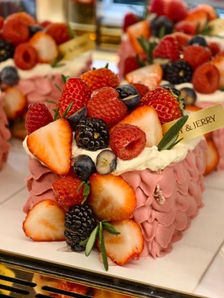 鲜奶蛋糕图片大全大图_怎么挑选高颜值款式-第3张图片-山城妙识 鲜奶蛋糕图片大全大图_怎么挑选高颜值款式-第3张图片-山城妙识