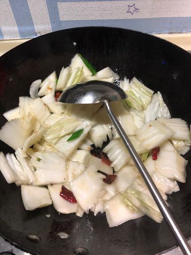 金边白菜怎么炒_金边白菜家常做法-第3张图片-山城妙识