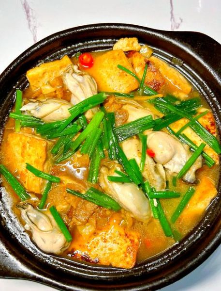 豆腐炖海蛎子怎么做_海蛎子炖豆腐窍门-第1张图片-山城妙识