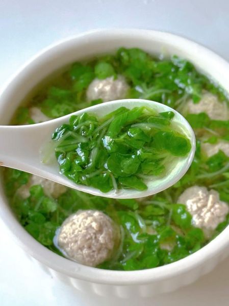 青菜丸子怎么做_青菜丸子家常做法-第1张图片-山城妙识