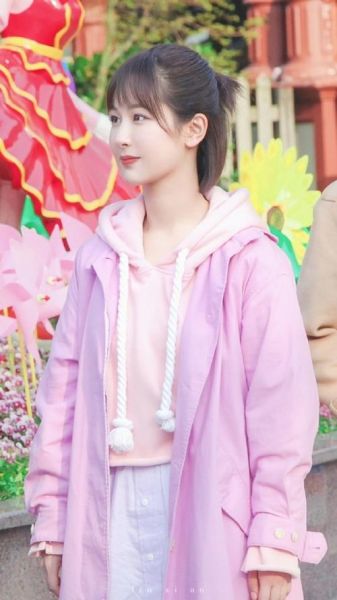 鱿小鱼是杨紫吗_杨紫为什么叫鱿小鱼-第1张图片-山城妙识 鱿小鱼是杨紫吗_杨紫为什么叫鱿小鱼-第1张图片-山城妙识